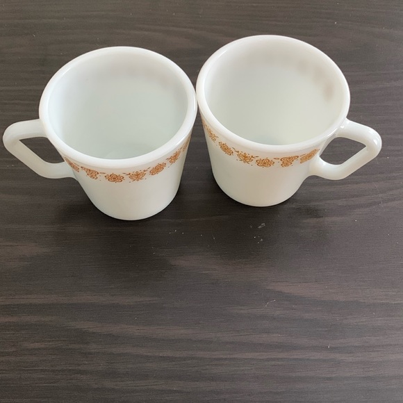 Pyrex | Dining | Vintage Pyrex Butterfly Gold Mugs | Poshmark